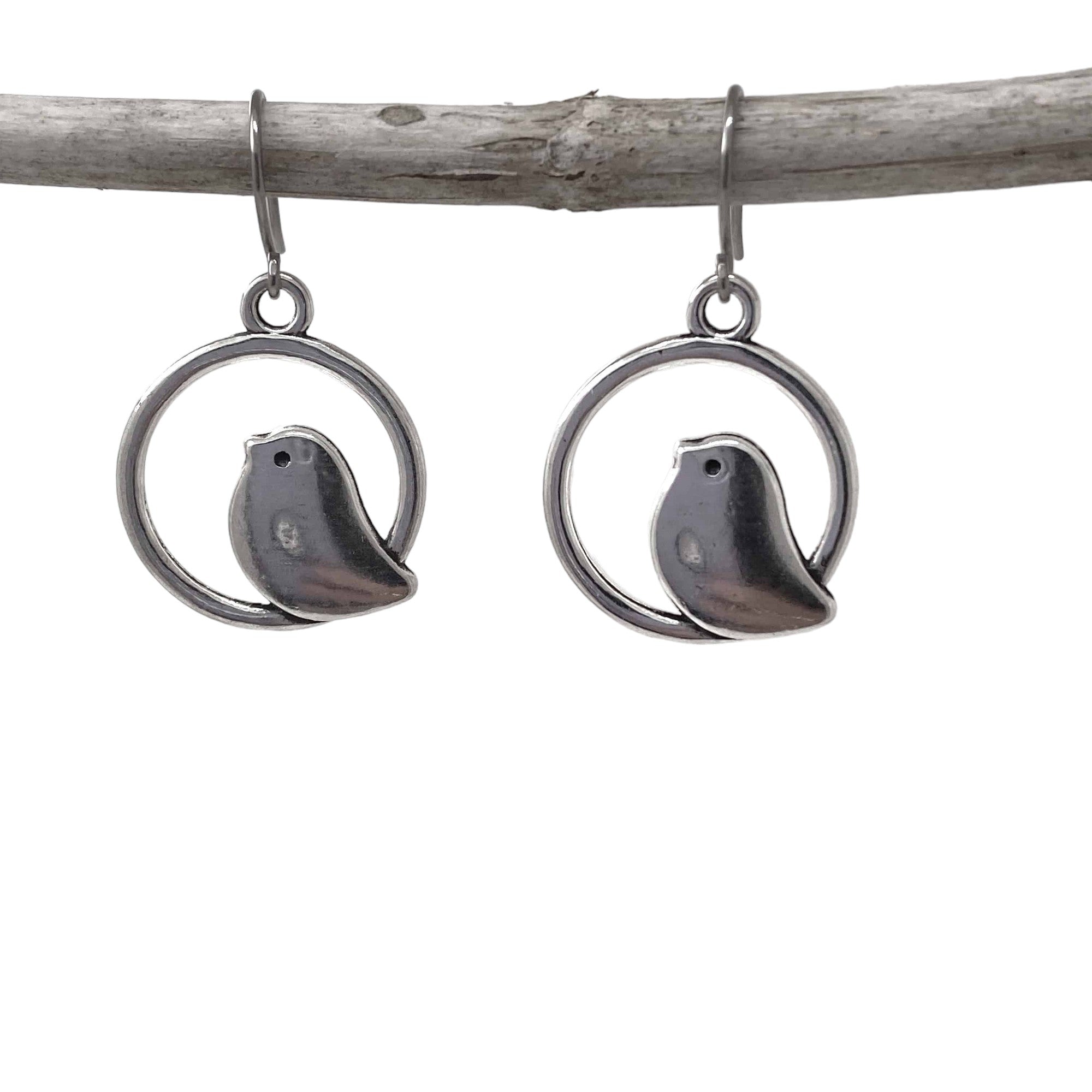 Nightingale Charm Titanium Earring – Justti.ca